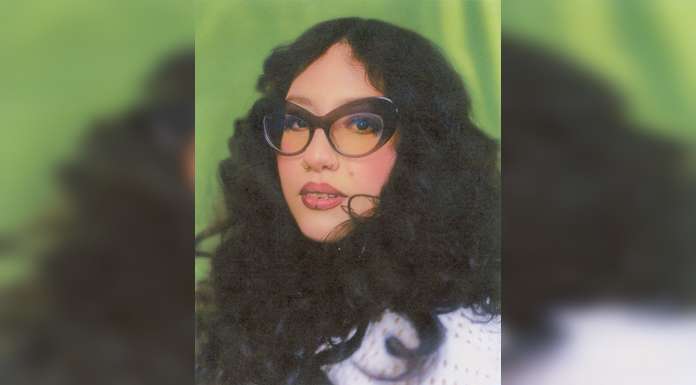 SPARKLMAMI lanza su álbum debut "IN THIS BODY" - LaChicuela.com: Las ...
